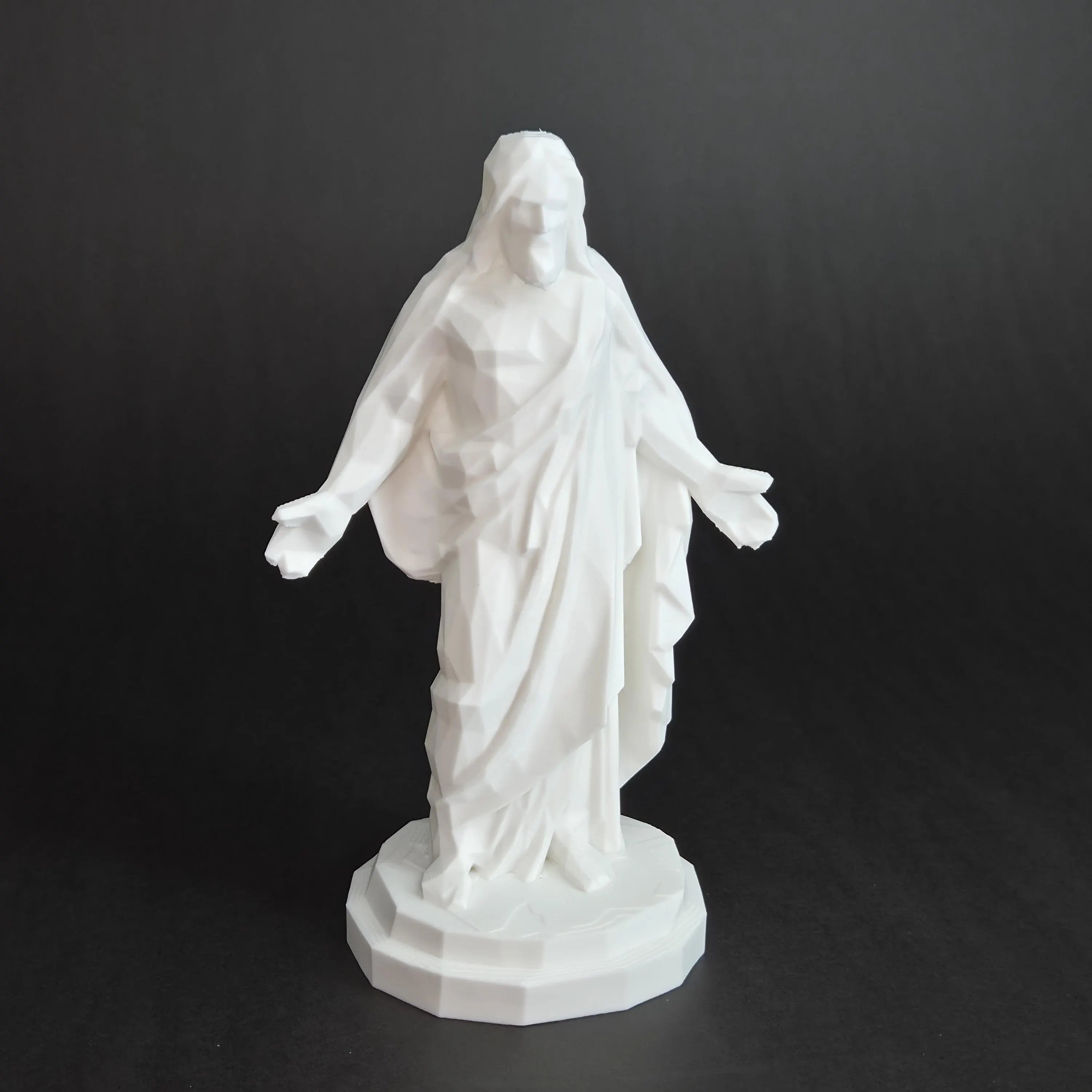 Low Poly Christus Statue – DKRO Labs